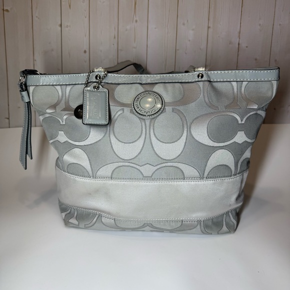 Coach | Bags | Coach Grey Signature Canvas And Patent Leather Trim ...